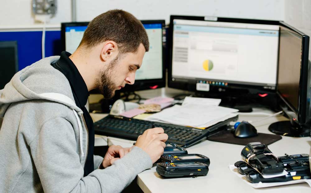 Services | IntelliTrack