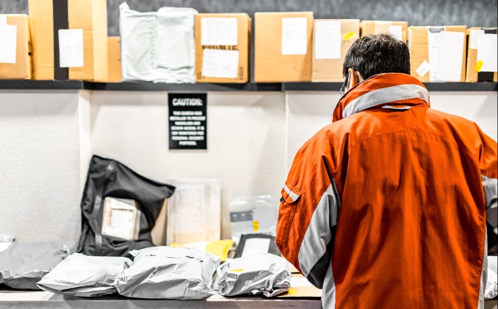 IntelliTrack Use Cases